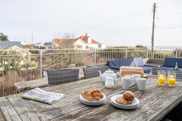 Fishermans Loft - A Seaside House In Thorpeness With Direct Access To The Beach - Aldeburgh Coastal Cottages - Thorpeness