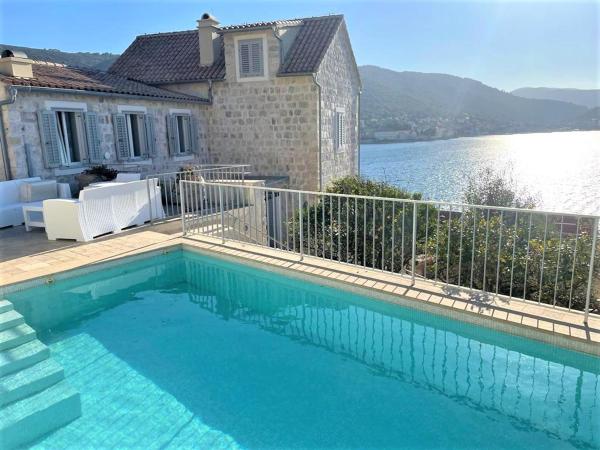 Jasmine Villa Luxury House With Private Pool, Spacious Terraces And Spectacular Sea Views - 維斯島