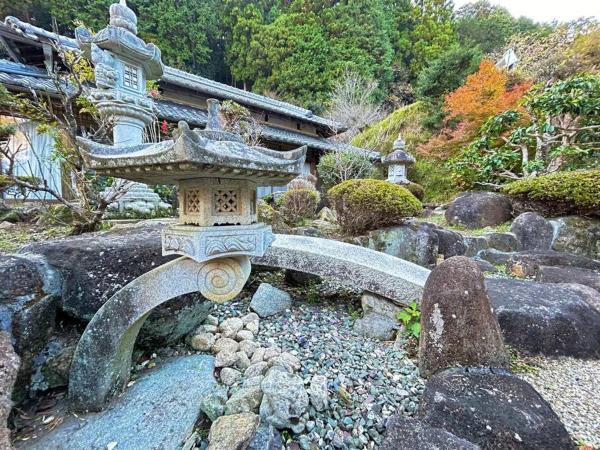福宿 奈良東大寺から車で約10分 近鉄奈良駅から車で約12分 - 奈良県