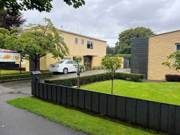 Golden Leaf Apartments - South Island