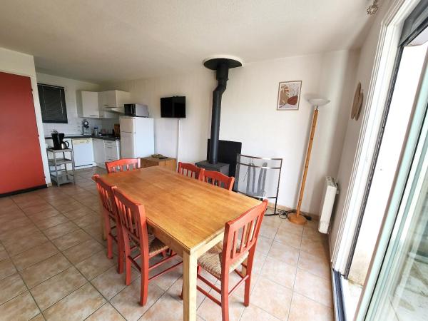 Appartement Charmant à La Salvetat-sur-aout 50 M² Avec Jardin - La Salvetat-sur-Agout