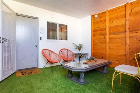 Mid Century 1br Apt W Patio Near Lax Playa Vista Beach - Manhattan Beach, CA