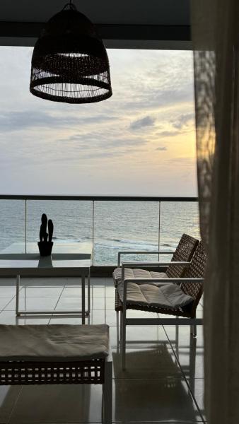 شقة فاخرة بإطلالة بحرية كاملة - Jeddah