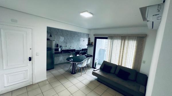 Apartamento Com Varanda - Guarujá