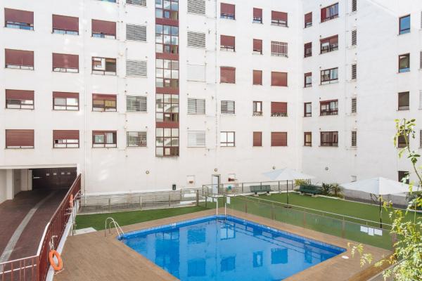 San Bernardo Home Free Parking - Sevilla