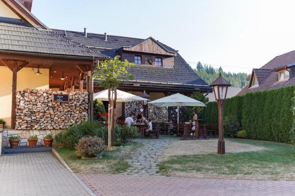 Penzion A Restaurace Staré ČAsy - Makov