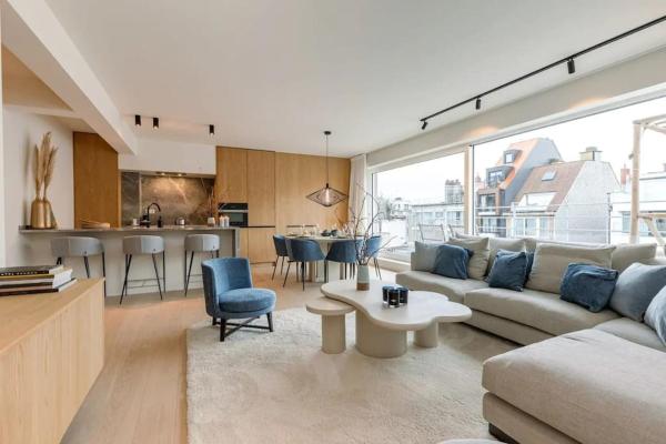 Lush 3bed/3bath Penthouse W Deck - Knokke-Heist