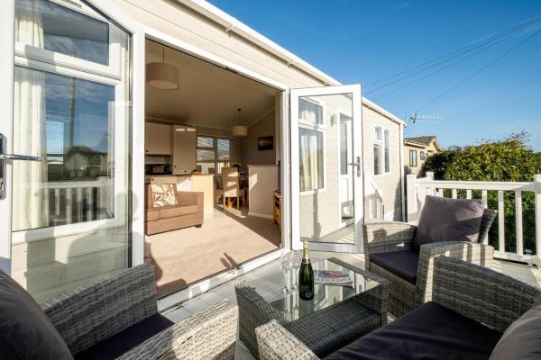 Sea La Vie - Dunwich