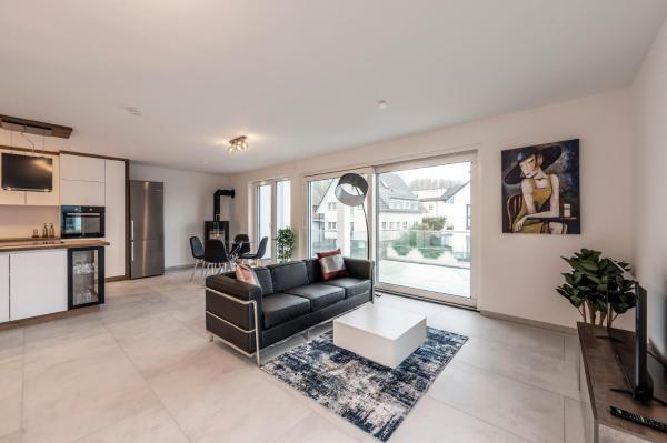 Exquis Luxus Apartment Usm I Kamin I Terrasse I Parkplatz I Mercedes - Böblingen