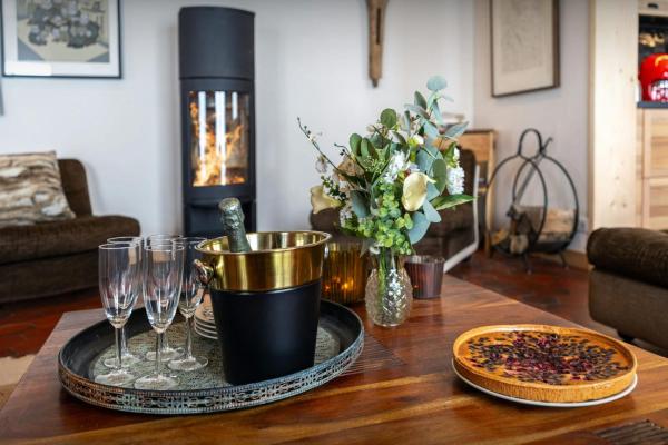 Chalet Aymon - Ovo Network - Morzine
