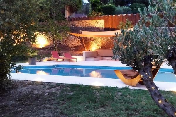 Un éCrin à Cornillon En Provence - Fos-sur-Mer