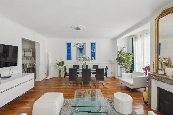 ÉLégance Parisienne Près Des Champs-élysées - Paris