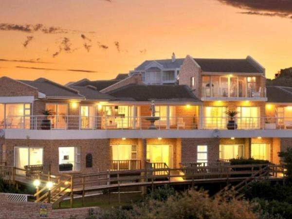 Kelly's Beachfront Apartments - Port Alfred