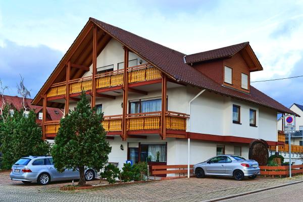 Hotel Garni Sebastian - Landau