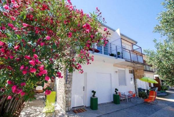 Apartments By The Sea Okrug Gornji, Ciovo - 21985 - Trogir