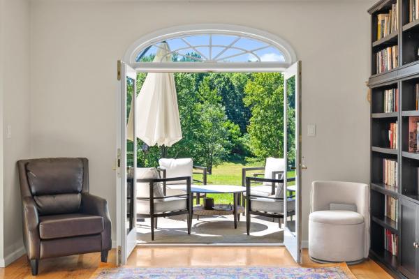 13-acre Private Estate, Private Lake, Private Golf Range, Private Forest & Hiking Trails - Swartswood State Park, Swartswood