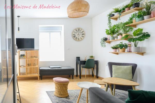 Offre Spéciale ! Jolie Pépite - Le Verdoyant - Ibis Budget Nantes Reze Aeroport