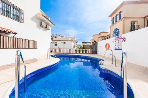Nerja Centro, Playa Carabeo - ネルハ