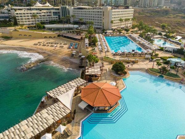 Mövenpick Hotel Beirut - Beirut