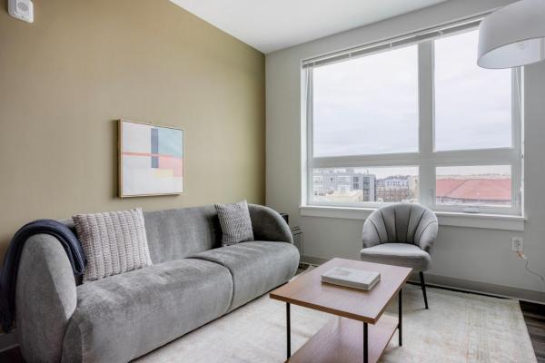 Blueground Brighton Gym Wd Nr T Stops Bos-1015 - Wellesley, MA