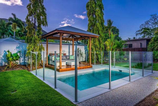 The Last Resort Villa 1 -