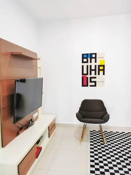Ipoh Botani Bauhaus 17pax/4br/mahjong/tv Box - Gopeng