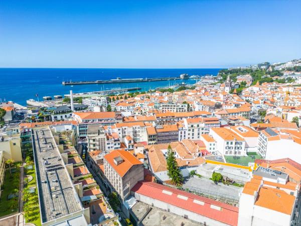 Pateo Do Carmo - By Wehost - Funchal