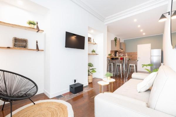 Renovated Apartment 3bed 2bath - Lille