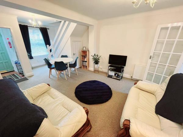 City Of Chester Award Winning Cottage -Pixie Terrace Chester - Cheshire