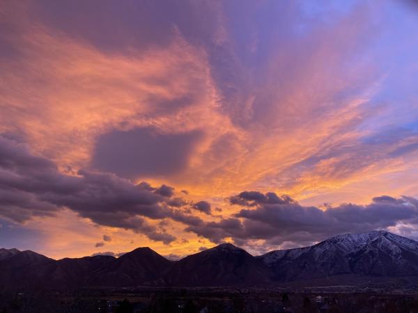 Sleeps 20! Rare Family Friendly House. - Payson, UT