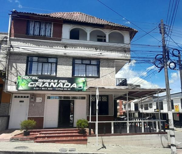 Hotel Brisas Del Granada - Calarcá