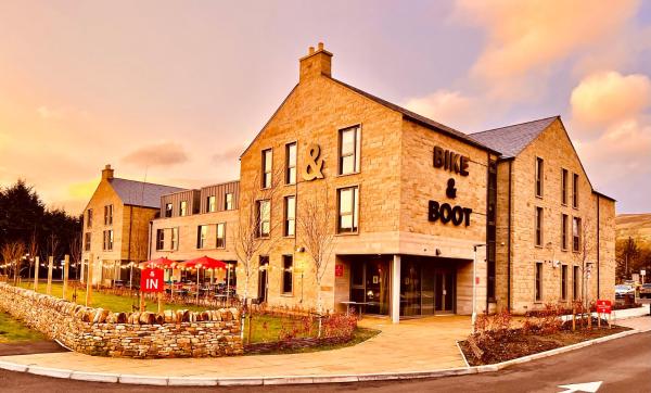 Bike & Boot Inns Peak District - Leisure Hotels For Now - Hathersage