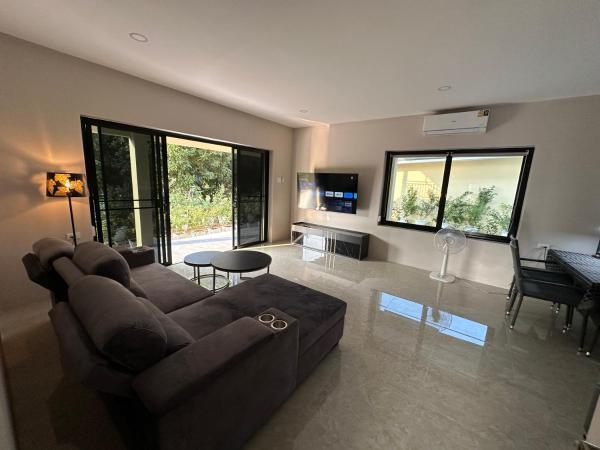 Vergers De Nil Les Roses - Rayong