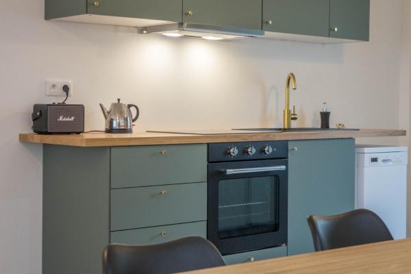 Maison Calme Et Familiale Avec Cour, 3 Chambres, 3 Salles De Bains à 10 Min à Pied De La Gare - Orléans