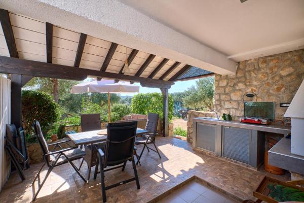 Amazing House, 20 M From The Beach, 80 M2 - Cres