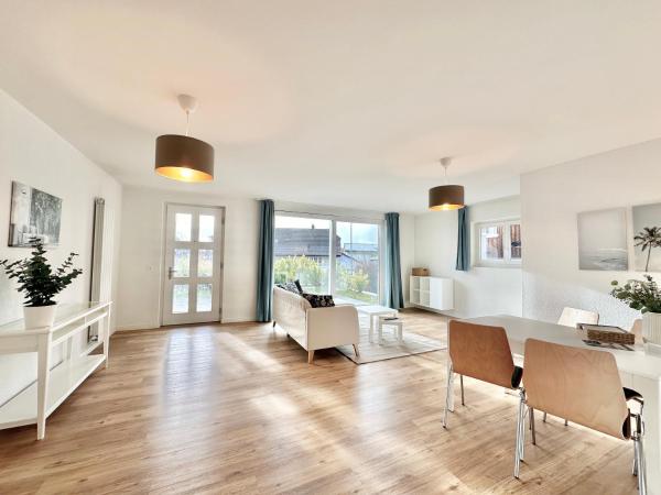 Furnished Living Room In Günsberg Solothurn - Soleure