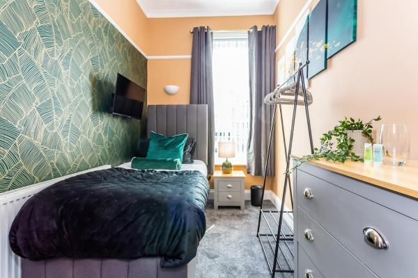 Room 05 - Sandhaven Rooms Single - Sunderland