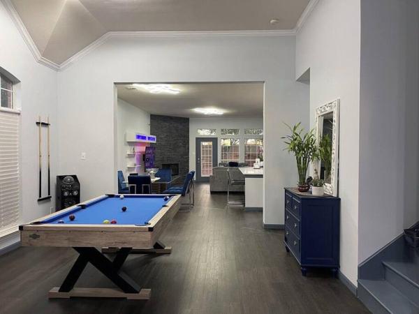 Modern Spacious Home In Frisco - Frisco, TX