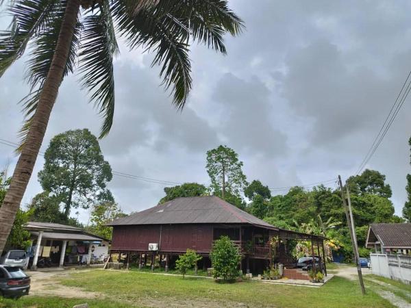 Rumah Kayu Aboh - Kuala Terengganu