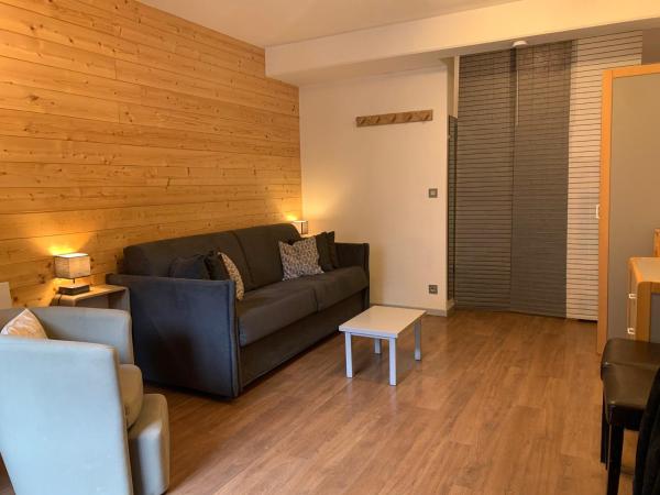 Studio 4 Pers Avec Balcon Et Wifi Au Centre De Brides-les-bains, Proche Thermes Et Remontées Mécaniques - Fr-1-512-278 - Brides-les-Bains