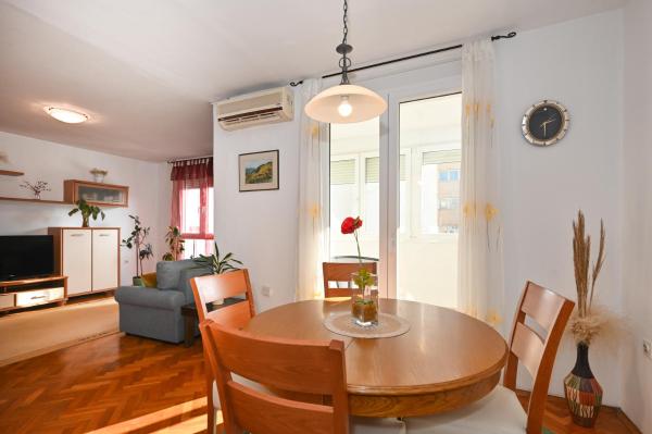 Mara Apartment - Zadar