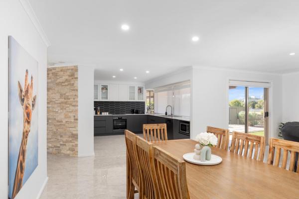 Heinlen On North Terrace - Mount Gambier