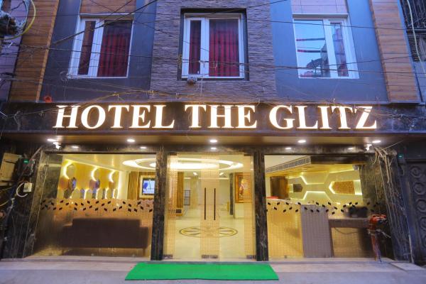 Hotel Glitz - Walk In From New Delhi Railway Station - Haryana