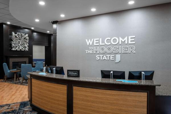 Hampton Inn Evansville Airport - Evansville, IN