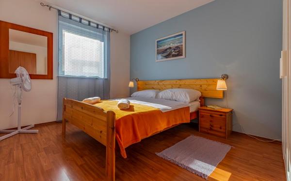 Apartment Lola - Ližnjan