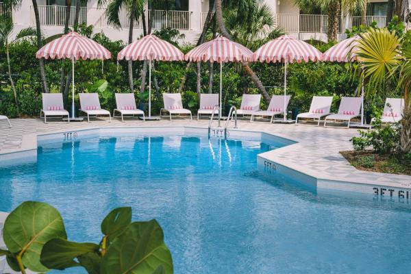 Hampton By Hilton Grand Cayman Seven Mile Beach - Cayman Islands