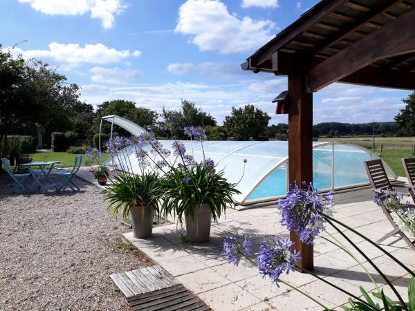 Maison Familiale Avec Piscine, Grand Jardin Clos Et éQuipements De Loisirs - Fr-1-306-898 - Loire-Atlantique