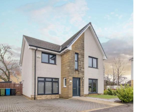 Pass The Keys Comfortable And Fabulous Family Home - Paisley