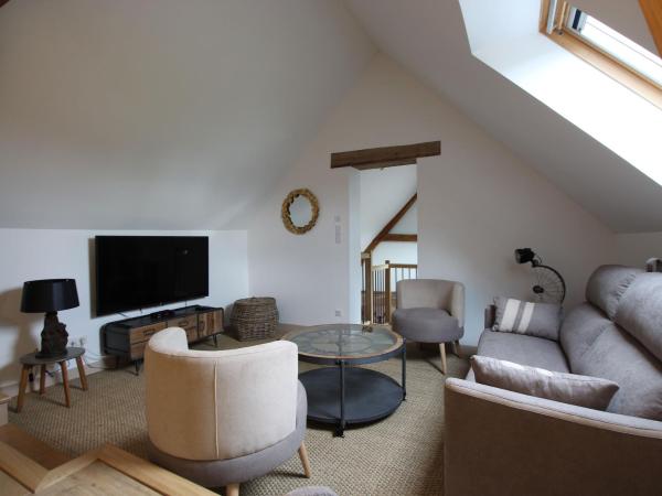 Gîte De Charme Proche Du Mans Pour 6 Pers., Commerces à Pied, Tout éQuipé - Fr-1-410-258 - Oizé