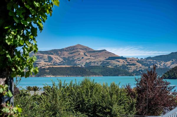 Cliffside - Akaroa Holiday Home - Akaroa